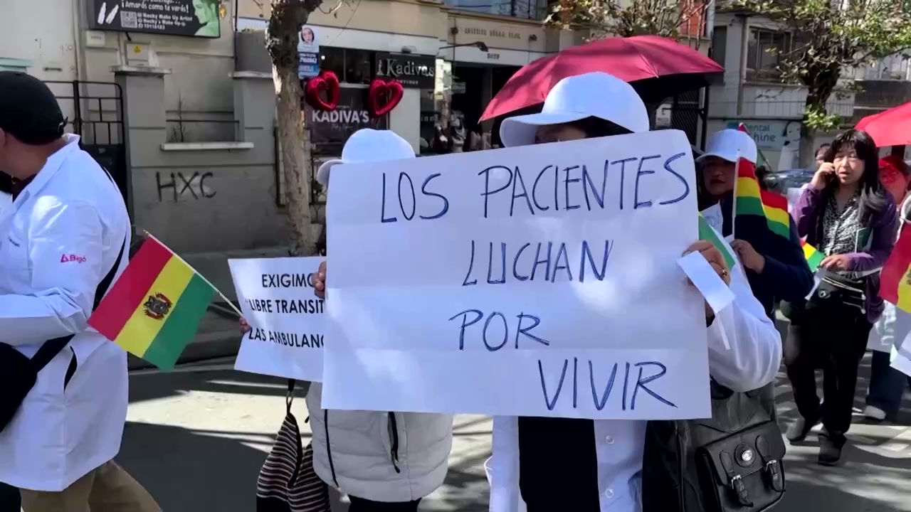 Médicos na Bolívia pedem pausa nos bloqueios de estradas para atender ...