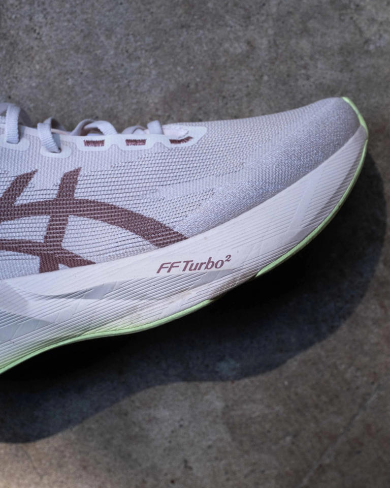 Asics retools the internet’s favorite running shoe in every way that ...