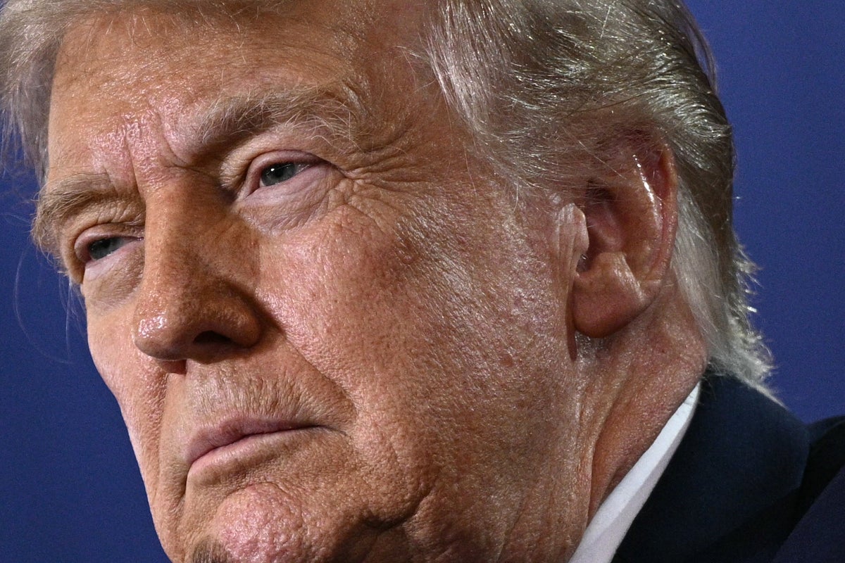 Trump 'still undecided on Iran deal' after Situation Room crunch talks