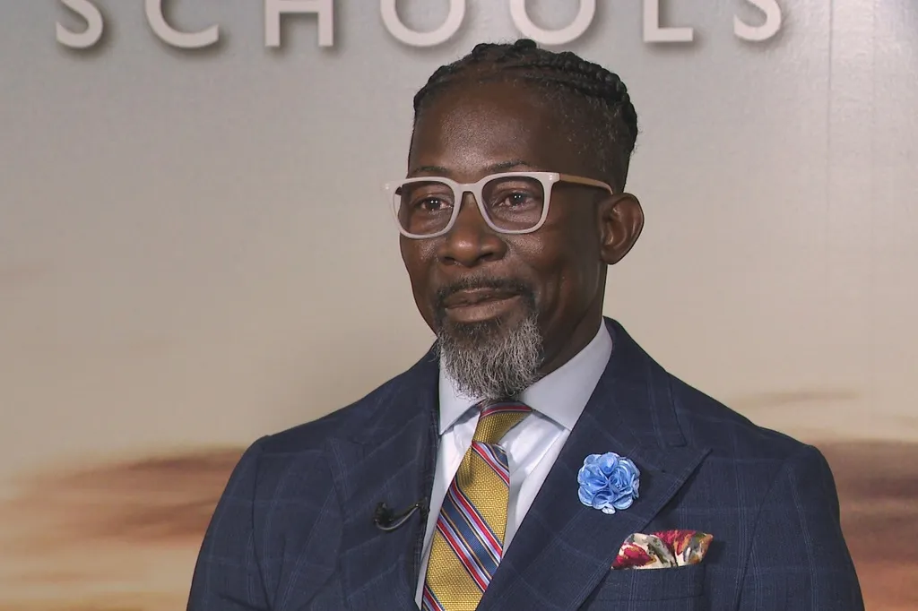 Former Des Moines superintendent sentenced to two years in prison