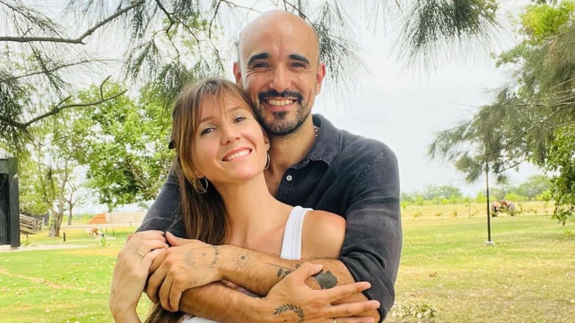 Mora Calabrese, la esposa de Abel Pintos, mostró su nuevo negocio ...