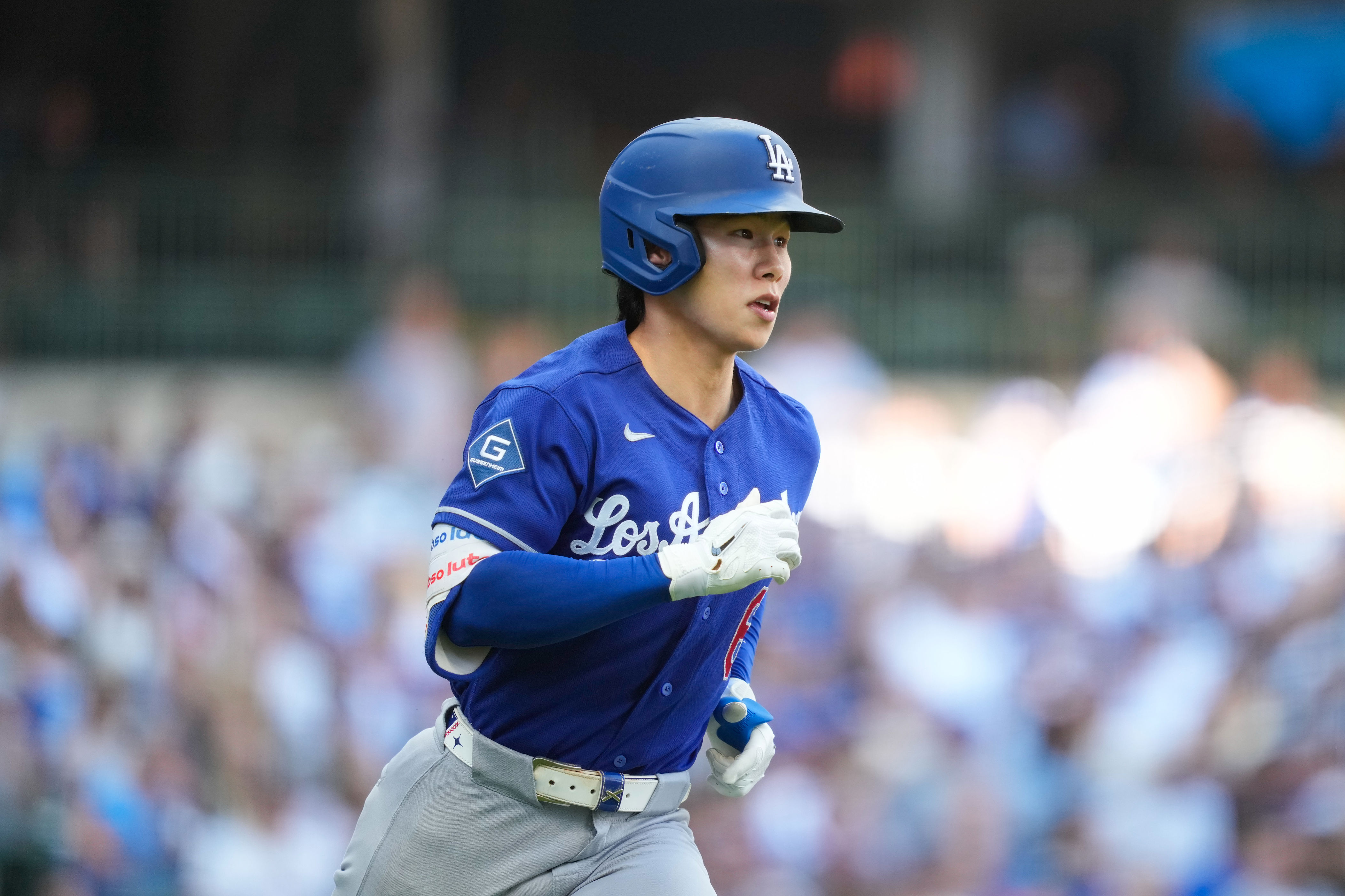Dodgers demote Hyeseong Kim to Triple-A, re-sign utility man Santiago ...