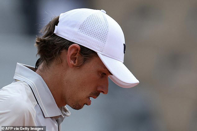 Alex de Minaur, Novak Djokovic dumped out of French Open in day of ...