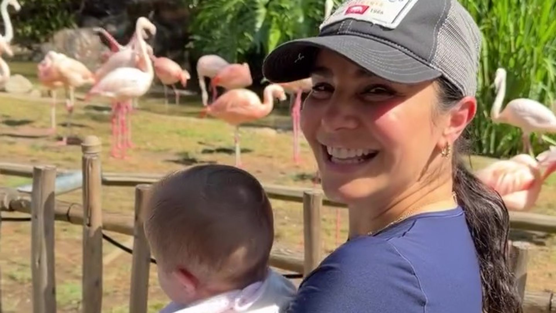 Martha Higareda comparte tiernas imágenes junto a sus hijas en su ...