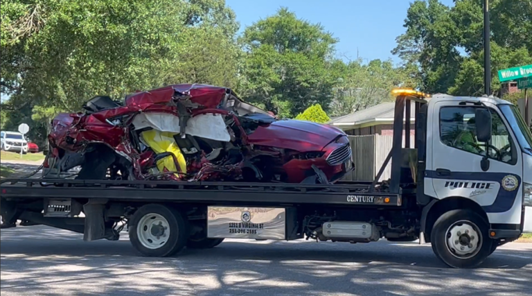 Mobile police: Man was driving 119 mph before deadly crash that killed ...