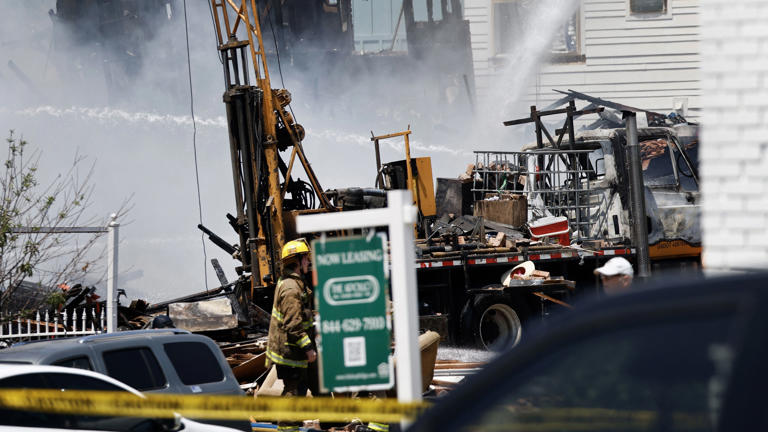All residents accounted for after Dallas apartment building explosion ...