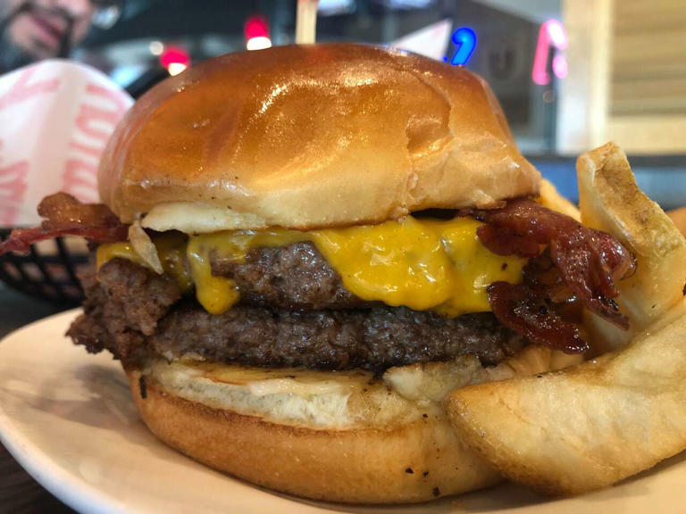 Houston's most visible Red Robin proves survival isn't the same as thriving