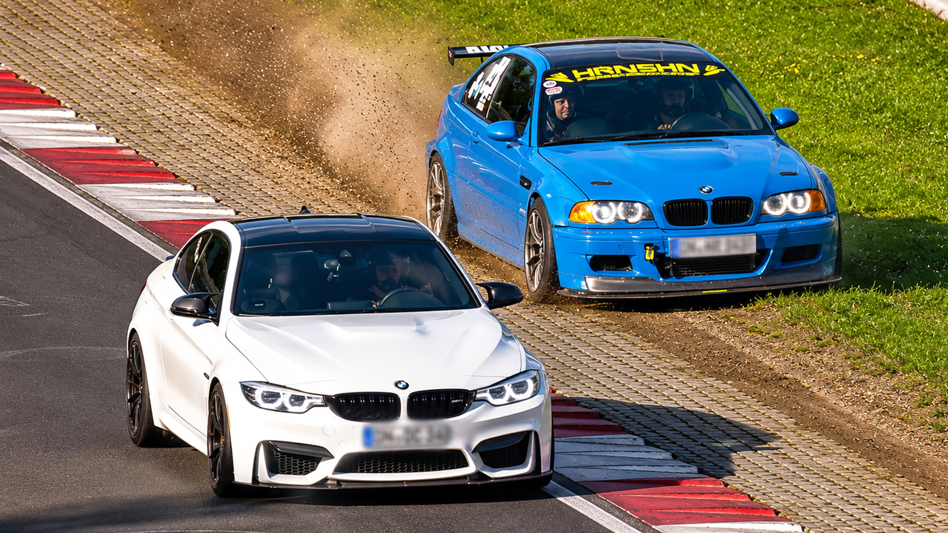 High speed pressure creates another dramatic Nürburgring driving scene