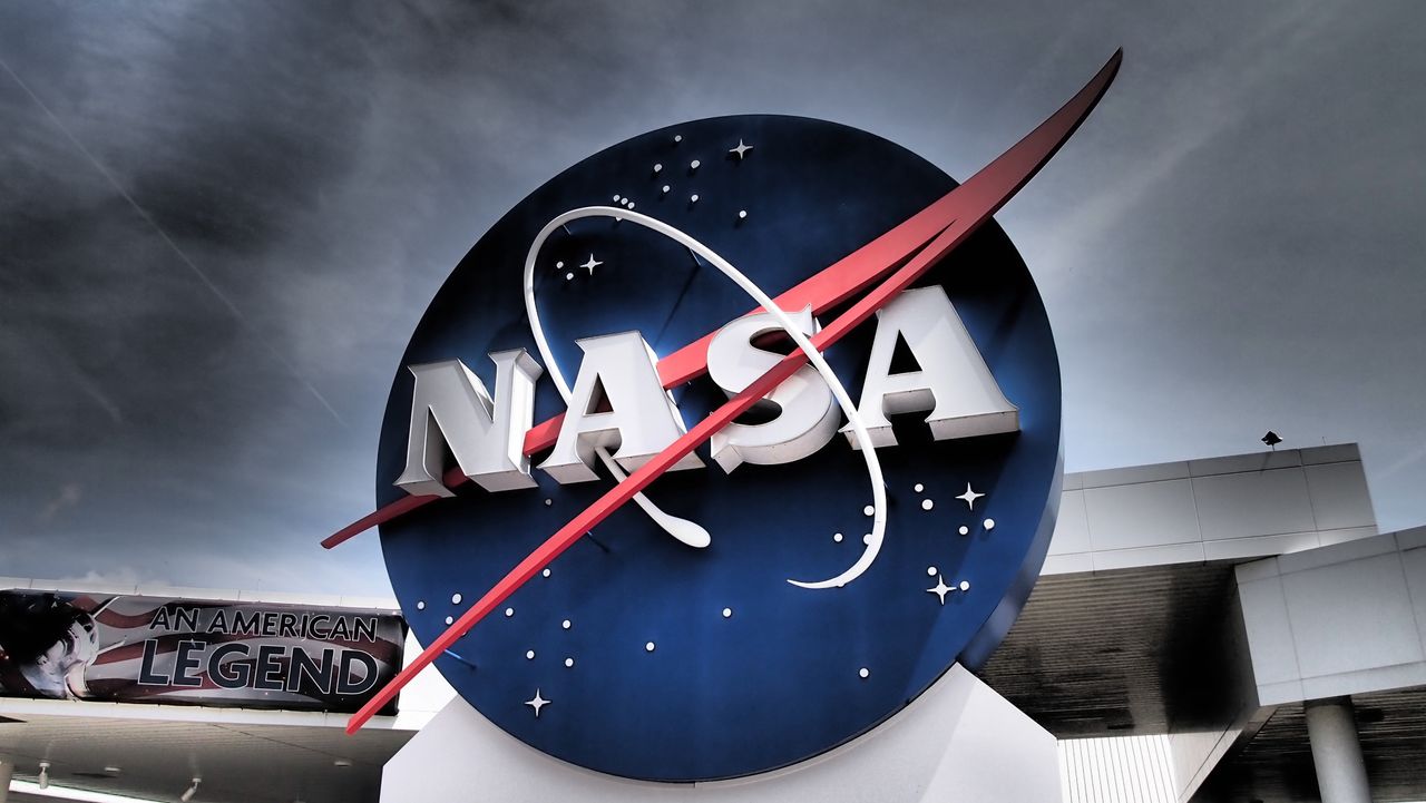 New lunar programme advances South Pole missions