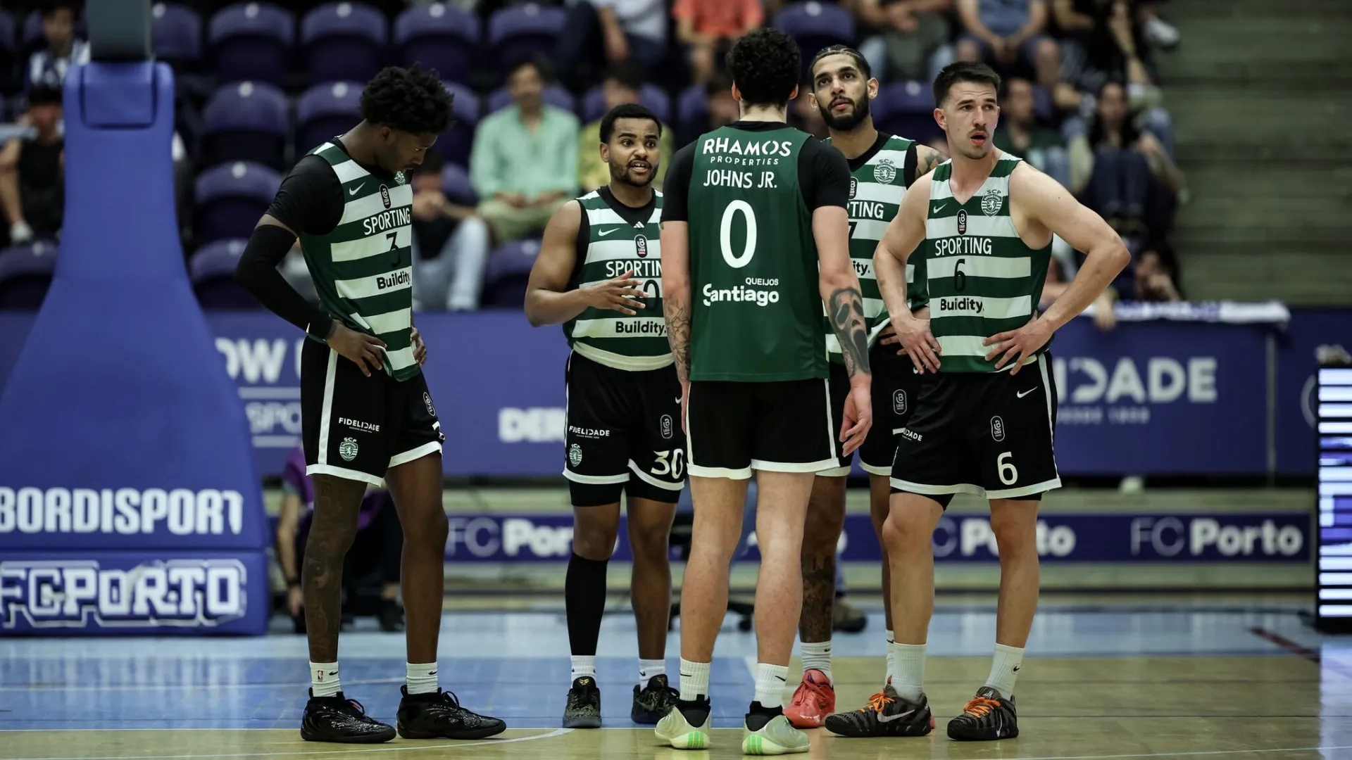 Sporting arrasa comentário do Porto Canal sobre Diogo Ventura no dérbi