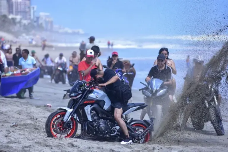 Daños reales que sufre tu moto cerca del mar y cómo evitar reparaciones ...