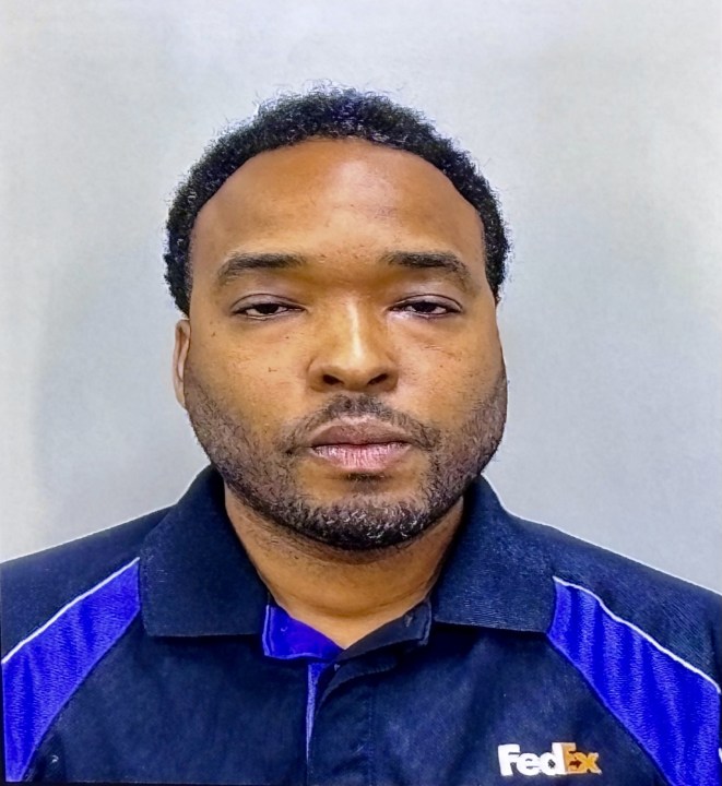 FedEx driver accused of stealing $50,000 in electronic devices from Walmart