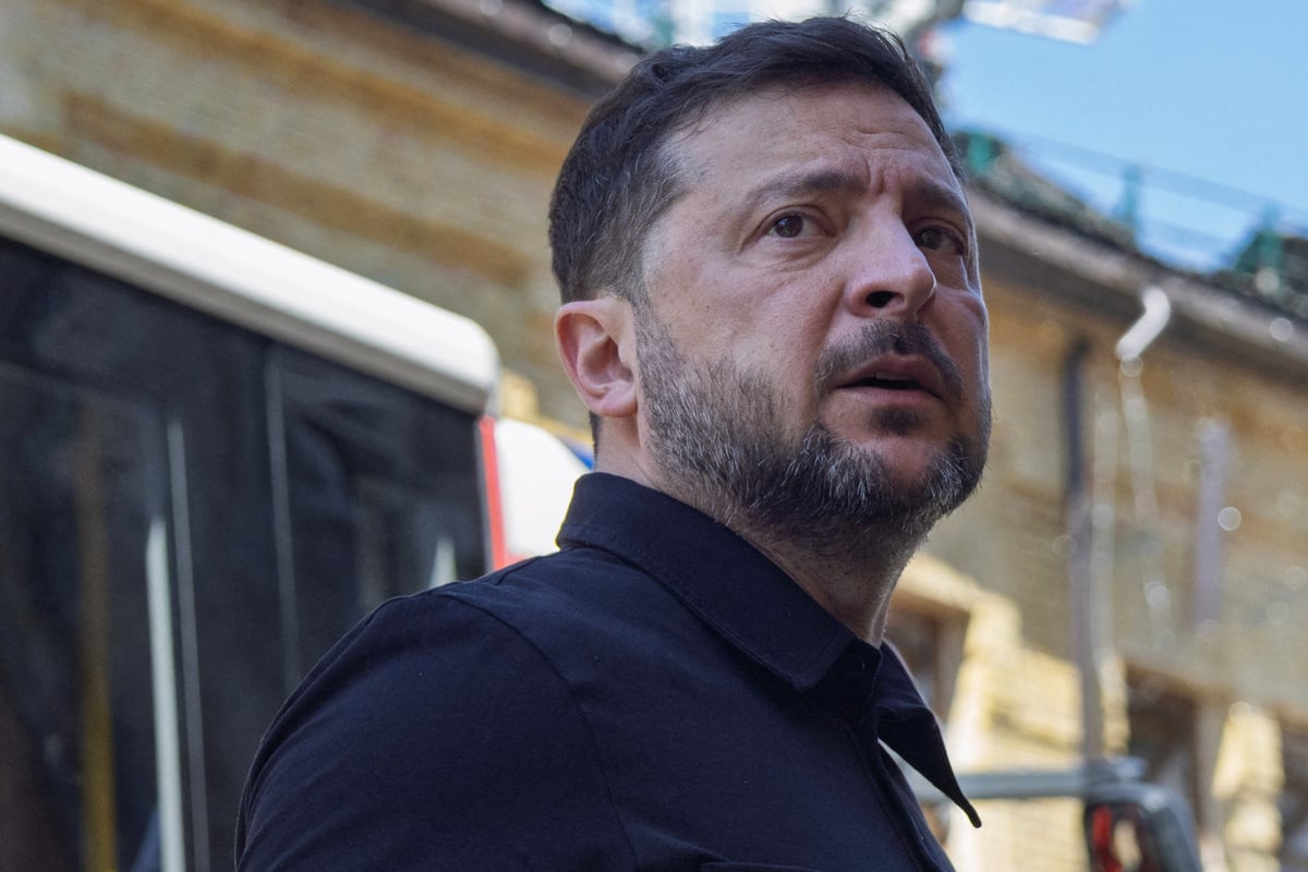 Zelensky warns Russia is preparing massive attack: "Protect your lives"