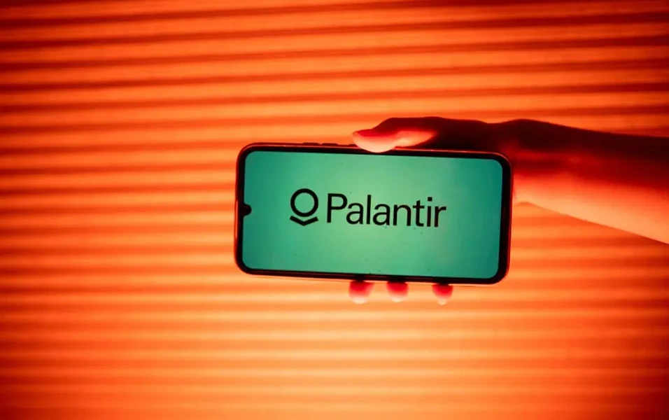 Palantir’s lofty valuation fuels debate over AI investment edge