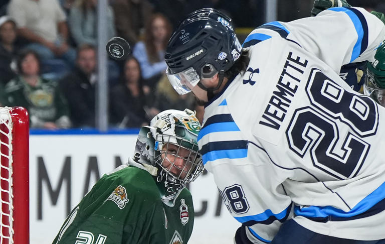Everett beats Chicoutimi 6-1 to set up Memorial Cup final against Kitchener