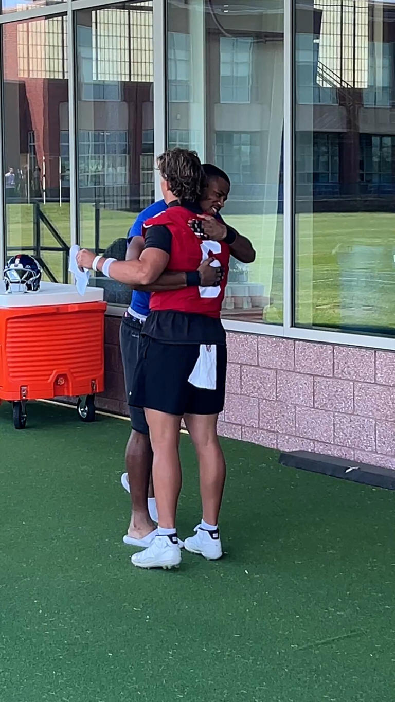 Giants’ Abdul Carter sounds off on ‘face of our franchise’ Jaxson Dart ...