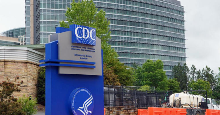 CDC expands Ebola screenings to New York's JFK airport