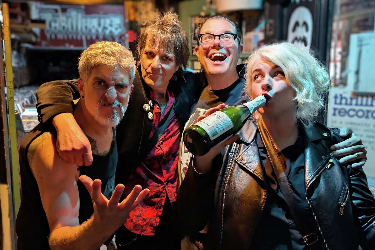 Bay Area punk musician loses nearly everything in San Francisco fire ...