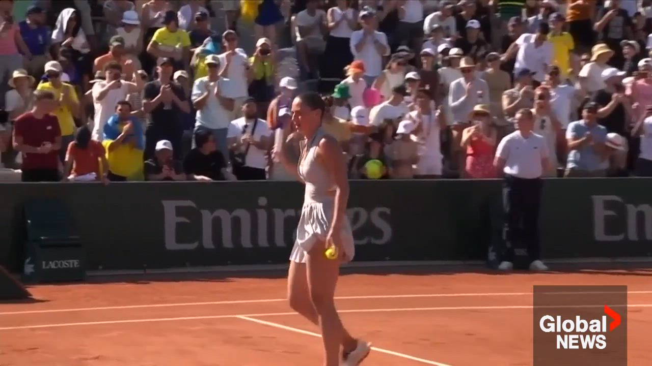 Ukrainian tennis player competes against Russians at French Open