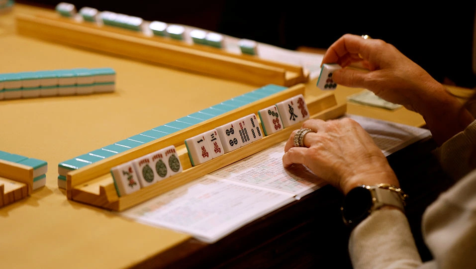 Mahjong trend fuels luxury retreats and social game nights