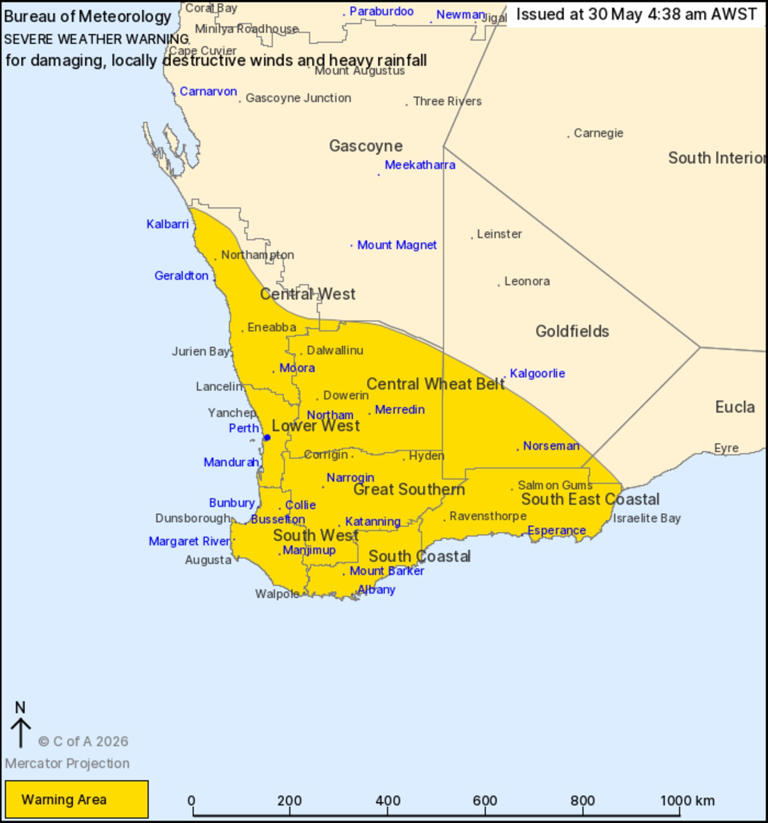 Aussies brace for risk of tornadoes
