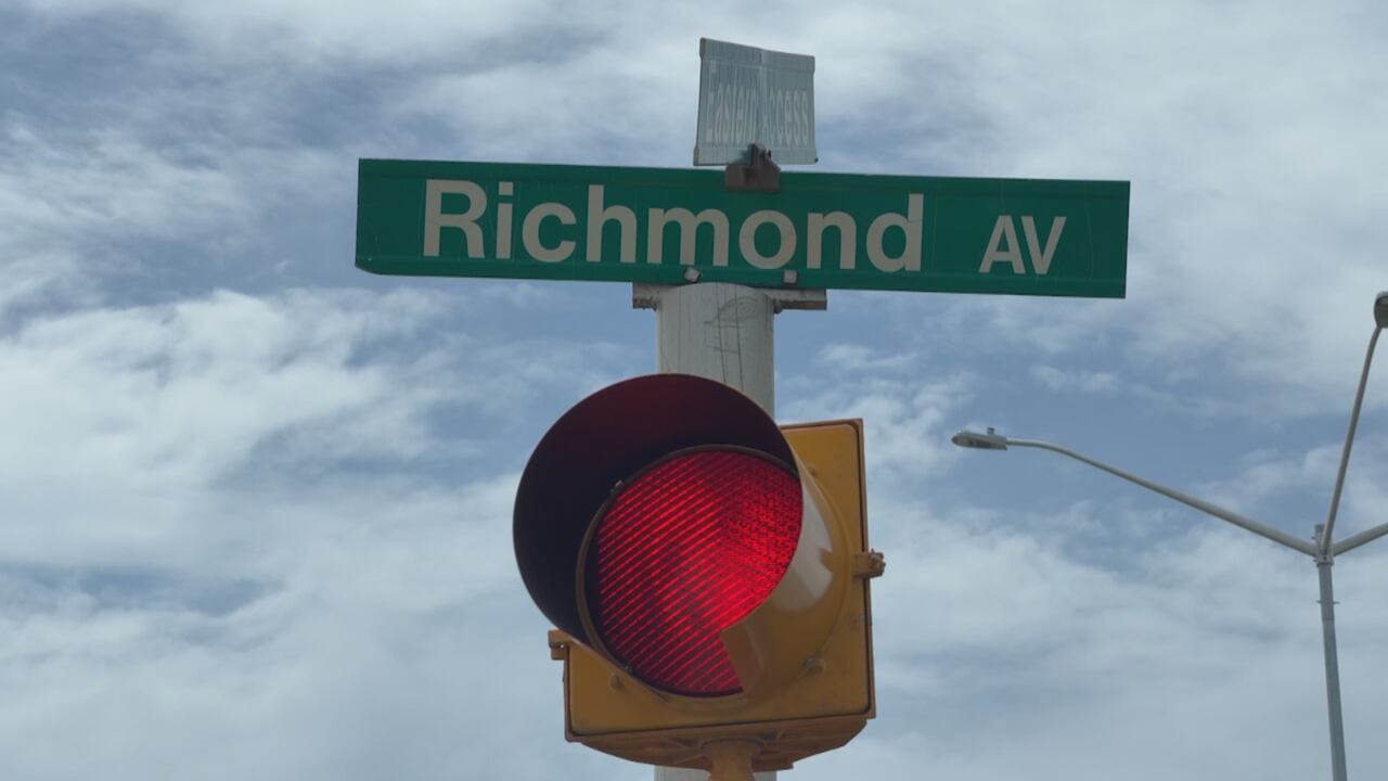 Semi-truck driver charged after fatal crash at Brandon intersection