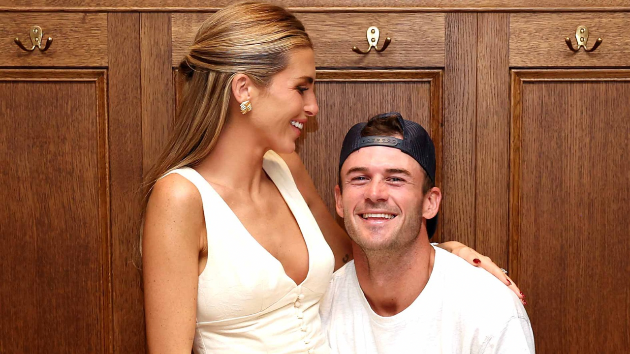 Tommy Paul shares heartfelt courtside kiss with fiance Paige Lorenze ...