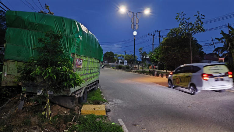 Sopir truk mundur di tanjakan S Parman Bontang jadi tersangka, terancam ...