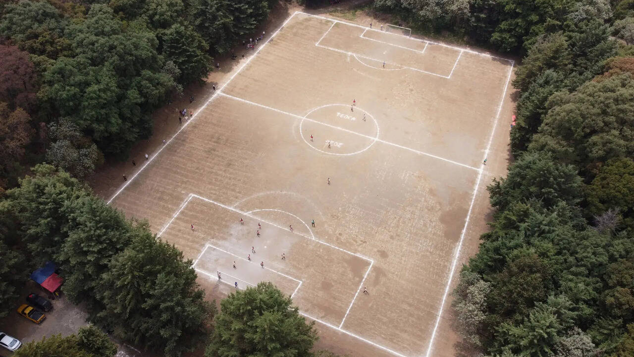 Football league thrives in extinct volcano crater near Mexico City