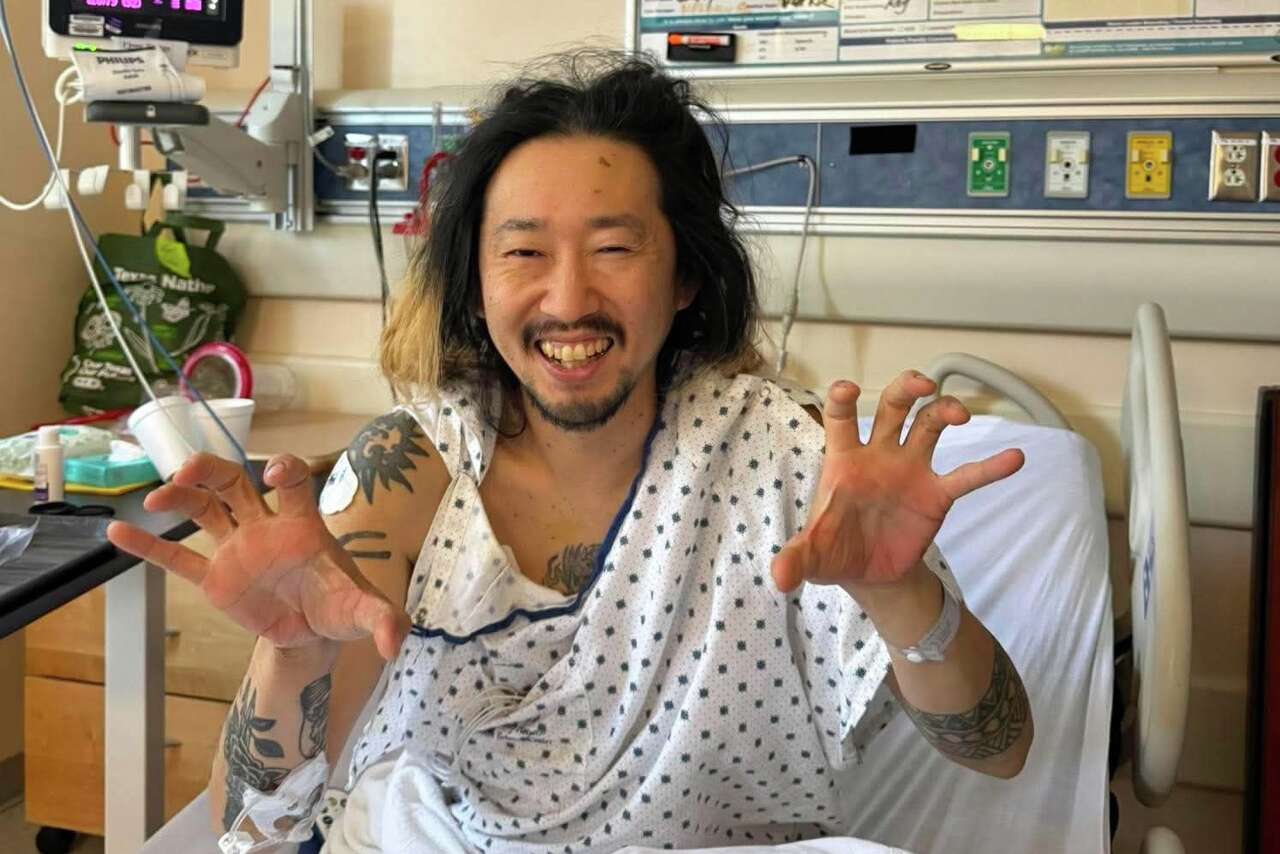 Punk band that canceled SF show after 'horrific' 18-wheeler crash ...