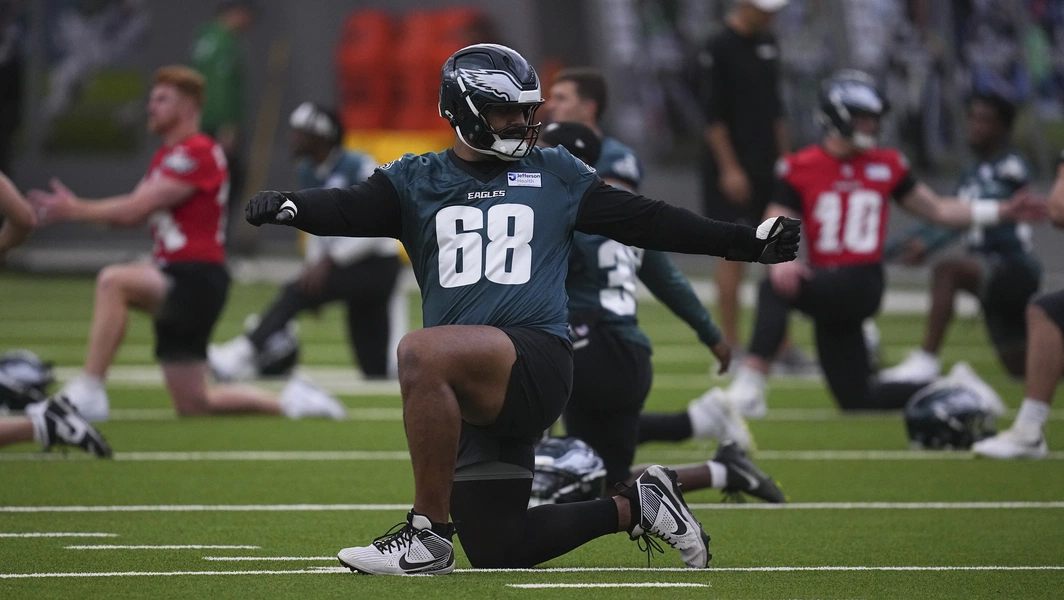 Eagles veterans mentor rookies in strategic 2026 succession plan
