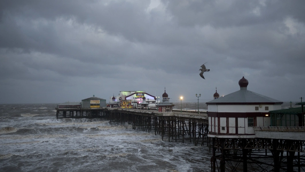 Blackpool RNLI saves three in 11th rescue of the week
