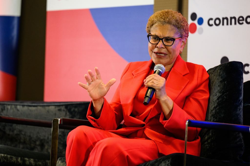 Spencer Pratt leads Karen Bass in LA mayor’s race, California Post poll ...