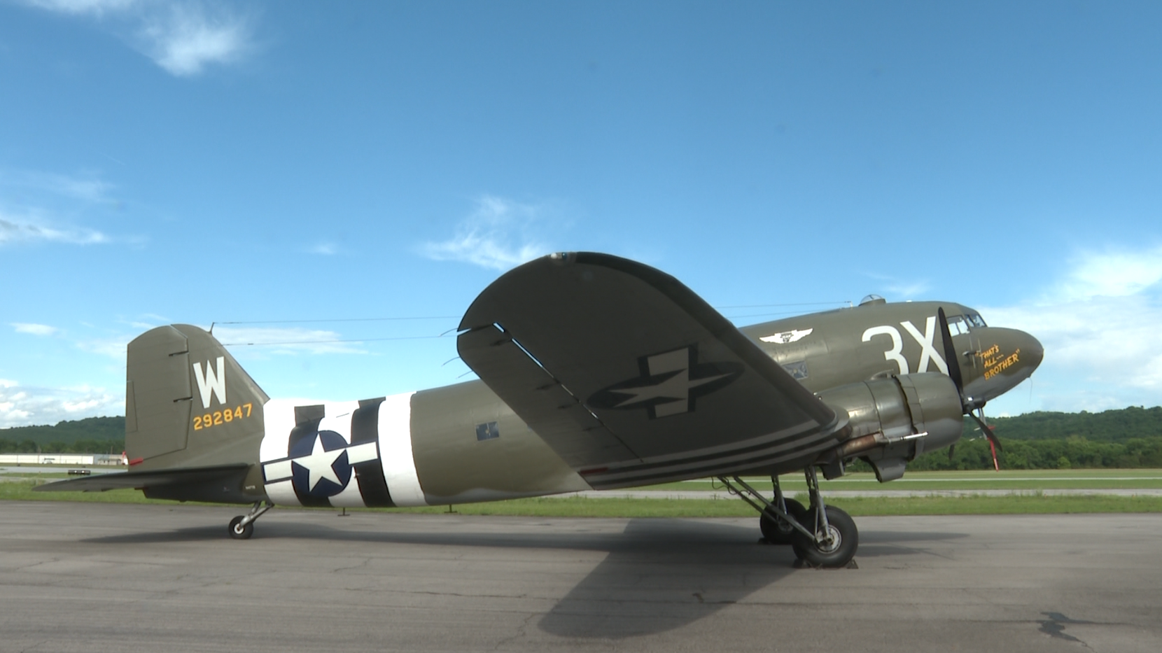 World War II-era planes fly in for Warbird Weekend in Fayetteville