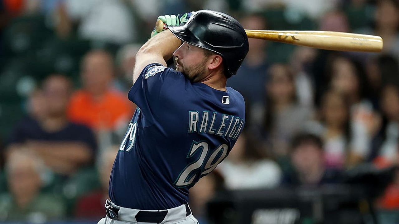 Cal Raleigh takes first swings for Seattle Mariners since going on ...