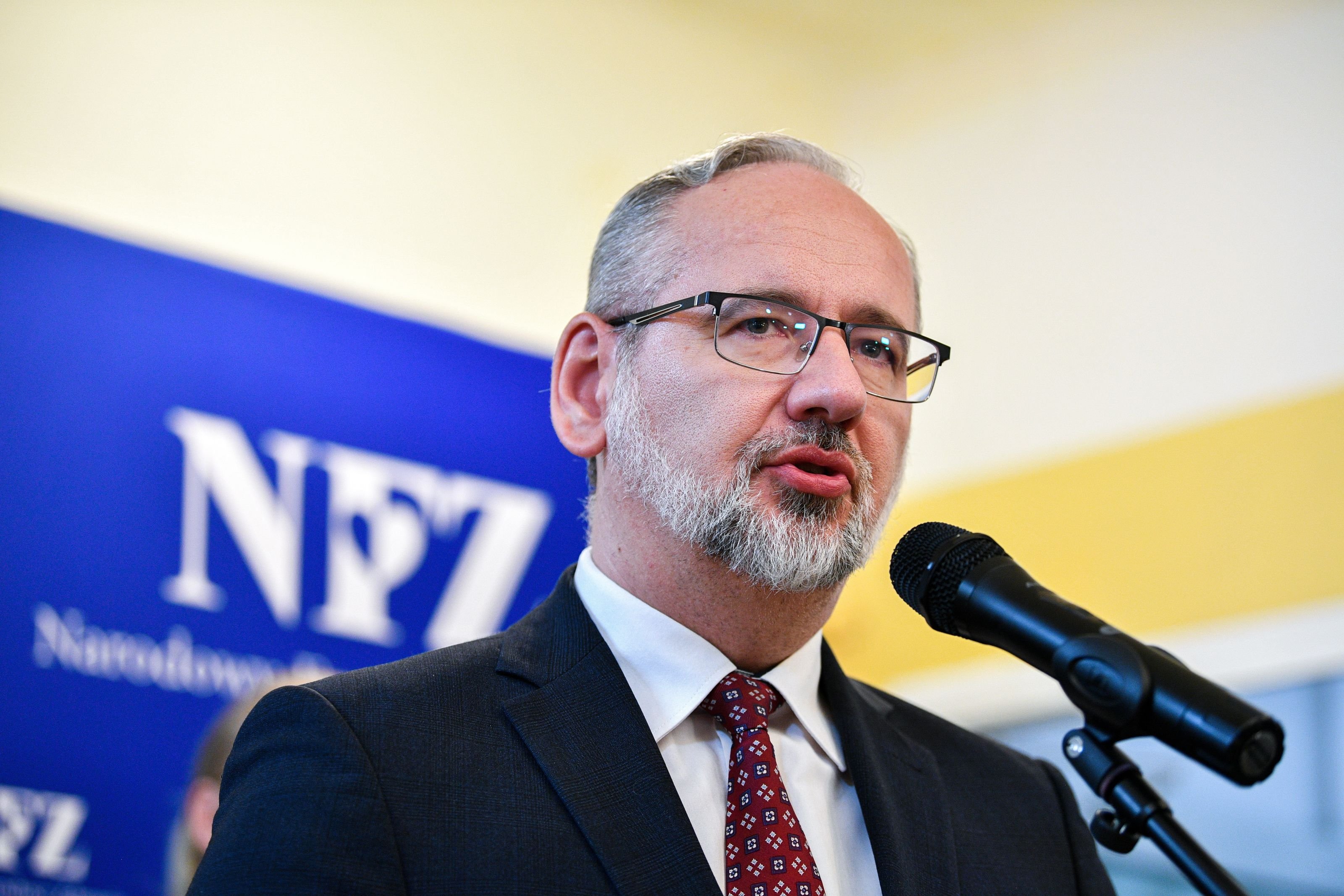 Adam Niedzielski znów zajmuje się ochroną zdrowia. Były minister ...