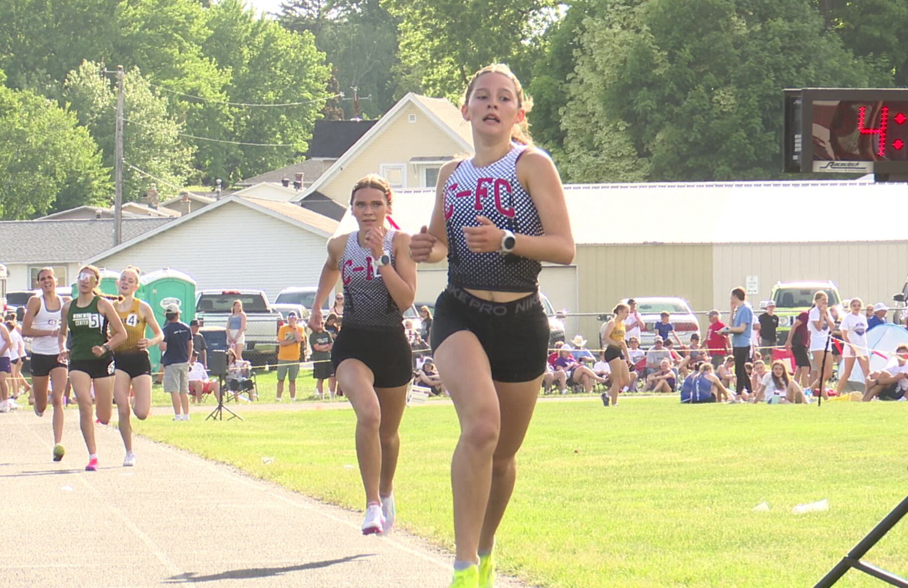 Track stars punch their tickets to state at sectionals