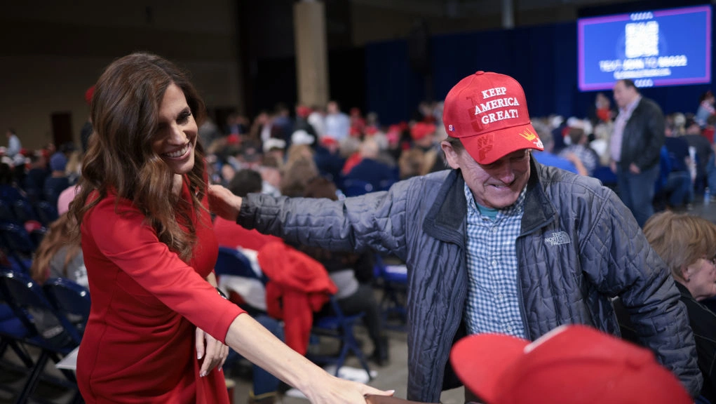 President Trump backs Evette over Mace in South Carolina race