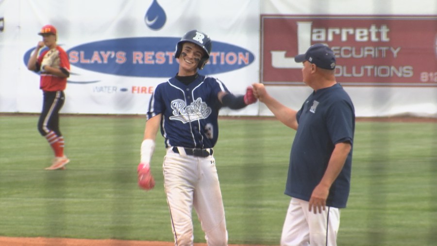 Reitz knocks off Harrison for spot in sectional championship