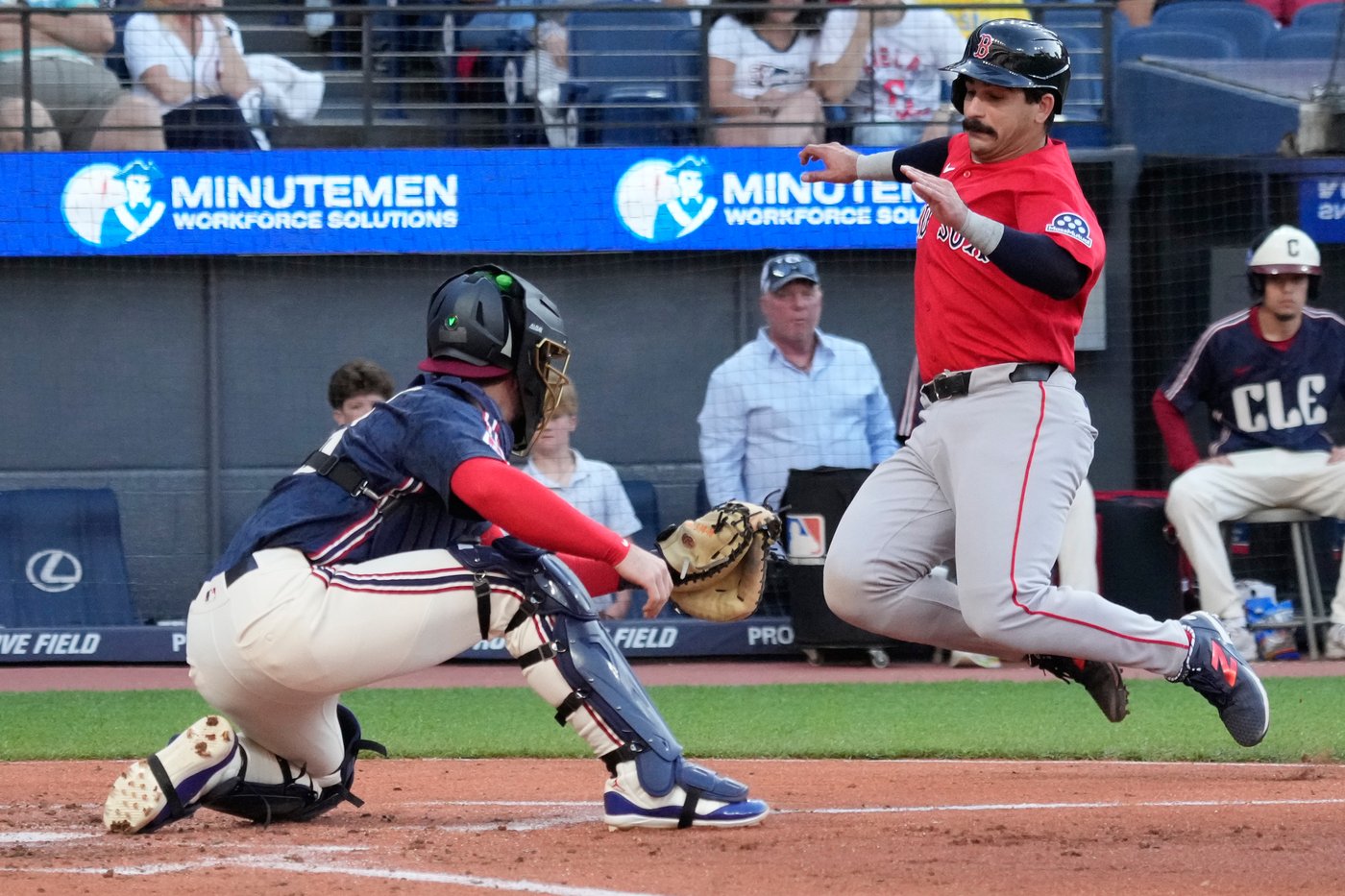 Martínez comes up with key hit, fielding play as Guardians hold on for ...