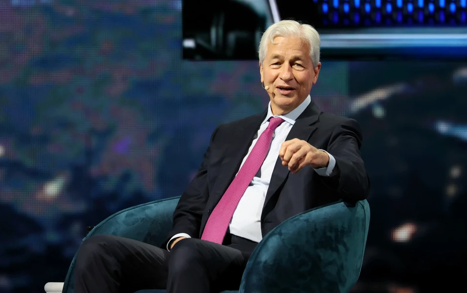 Jamie Dimon urges Gen Z to build soft skills, presses NYC mayor on policy