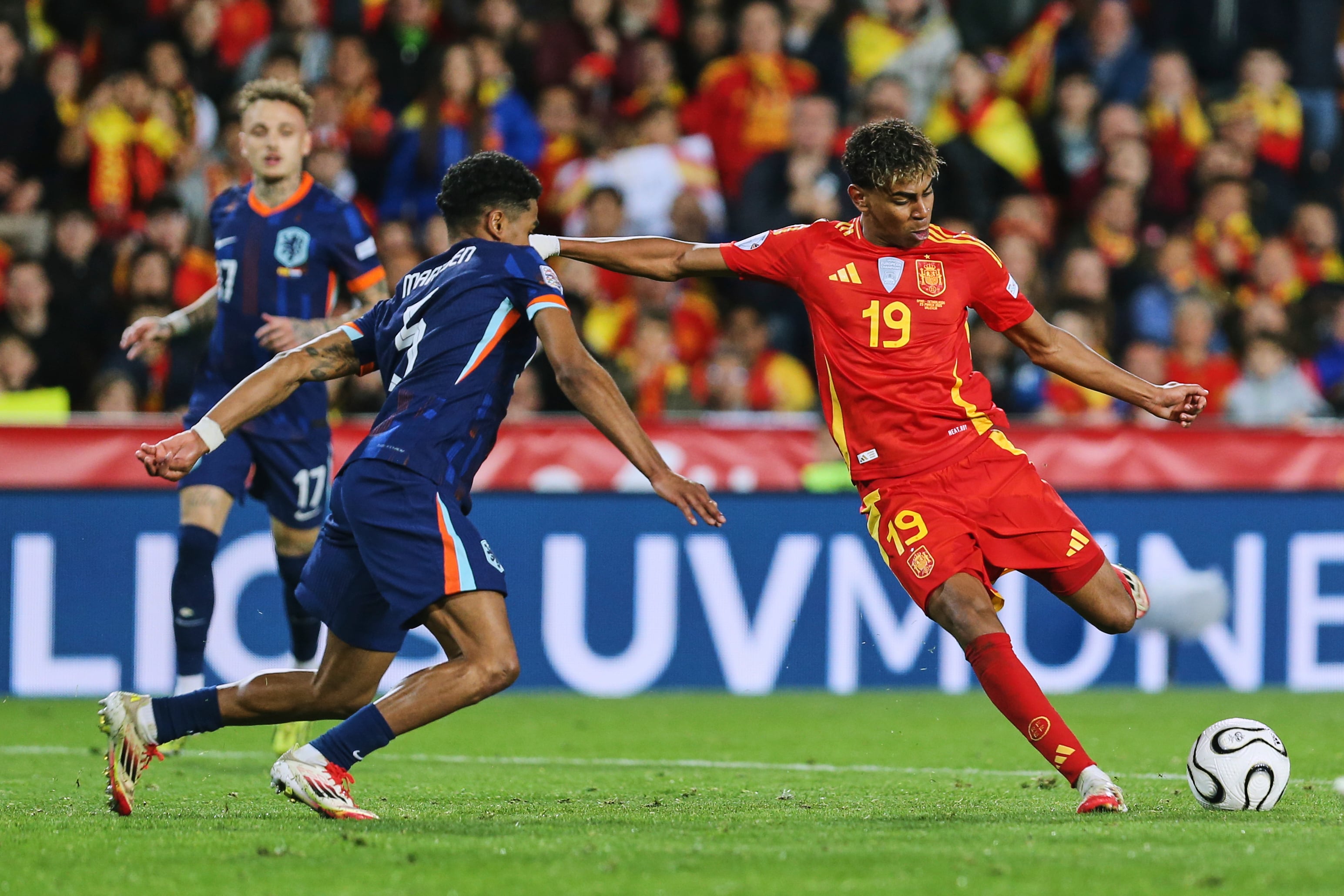 Spain tops World Cup win probability at 26%