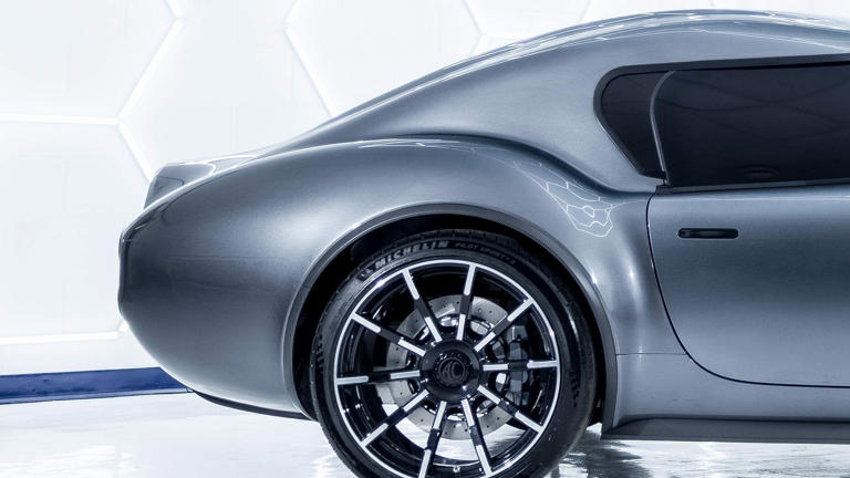 AC's new Cobra is a supercharged supercar Carroll would be proud of