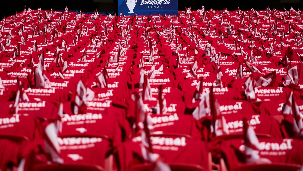 Arsenal to wear home kit in first Champions League final in red