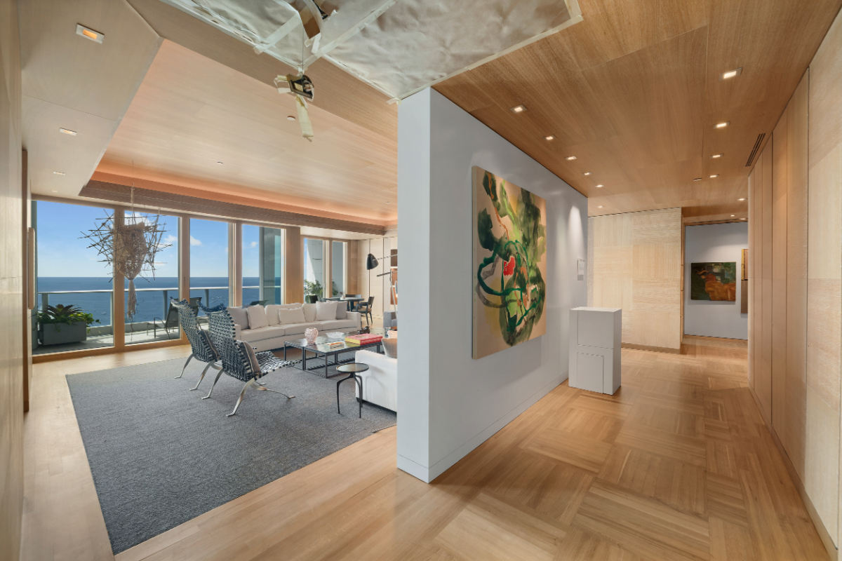 2627 S Bayshore Drive, Unit 3201 in photos