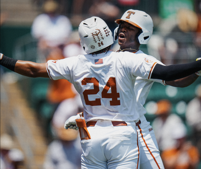 No. 6 Texas hits six home runs in 19-1 demolition of Holy Cross
