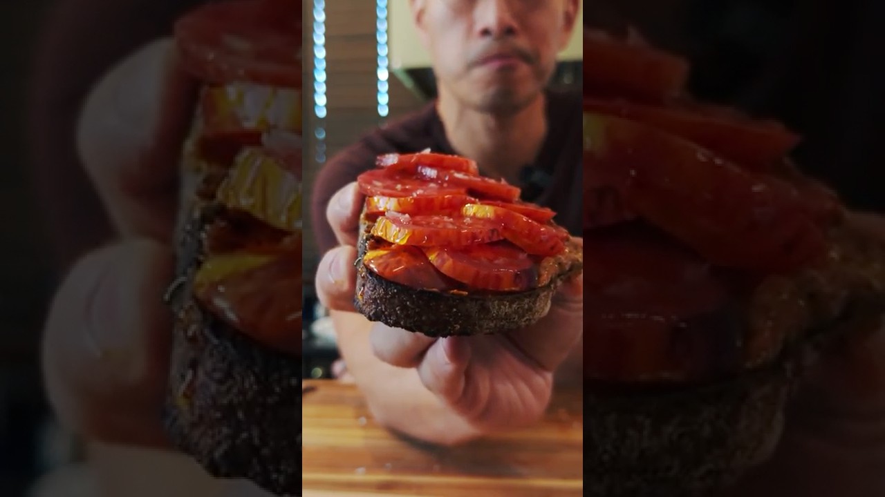 Togarashi tomato toast