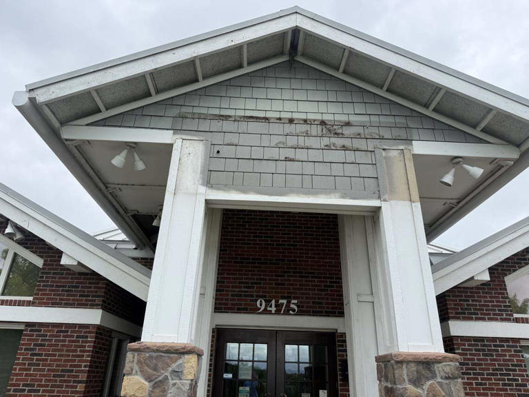 Seafood chain Red Lobster closes 2 more KC-area locations: "Heavy heart"