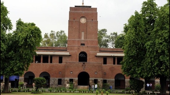 DU directs St Stephen’s not to absorb outgoing principal John Varghese