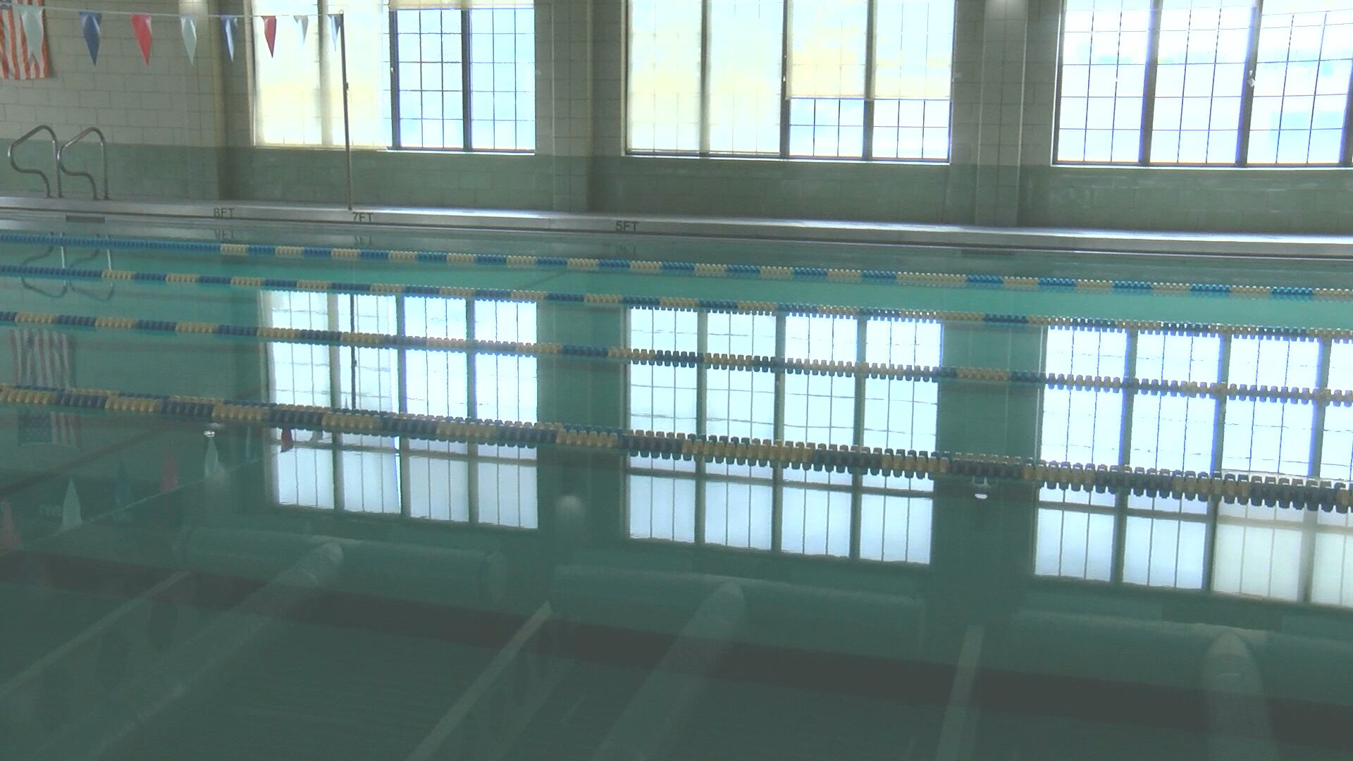Pediatricians provide summer swimming safety tips